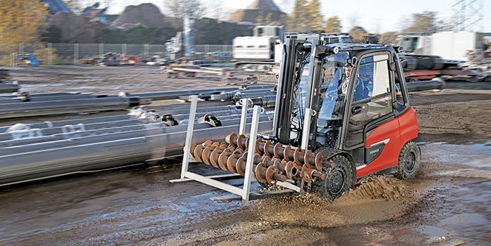 Fenwick-Linde complète une nouvelle génération de chariots élévateurs ...